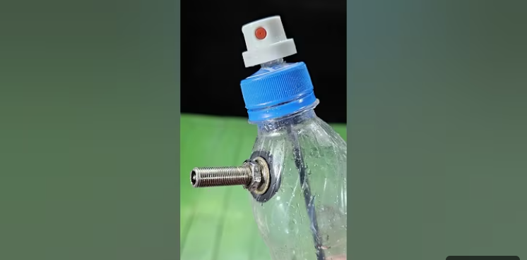 Spray Bottle Guide: Choosing, Using, and Maintaining for Maximum ...